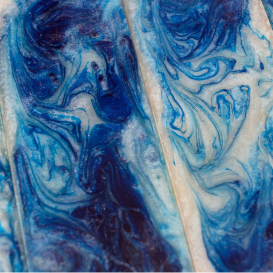 BLUE EPOXY RESIN MATERIAL