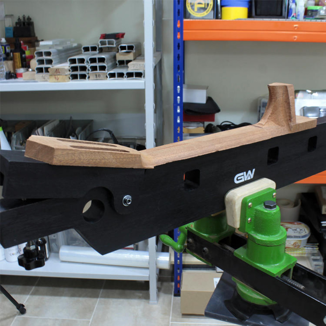 NECK SHAPING JIG