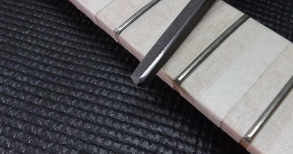 TRIANGULAR FRET DRESSING FILE